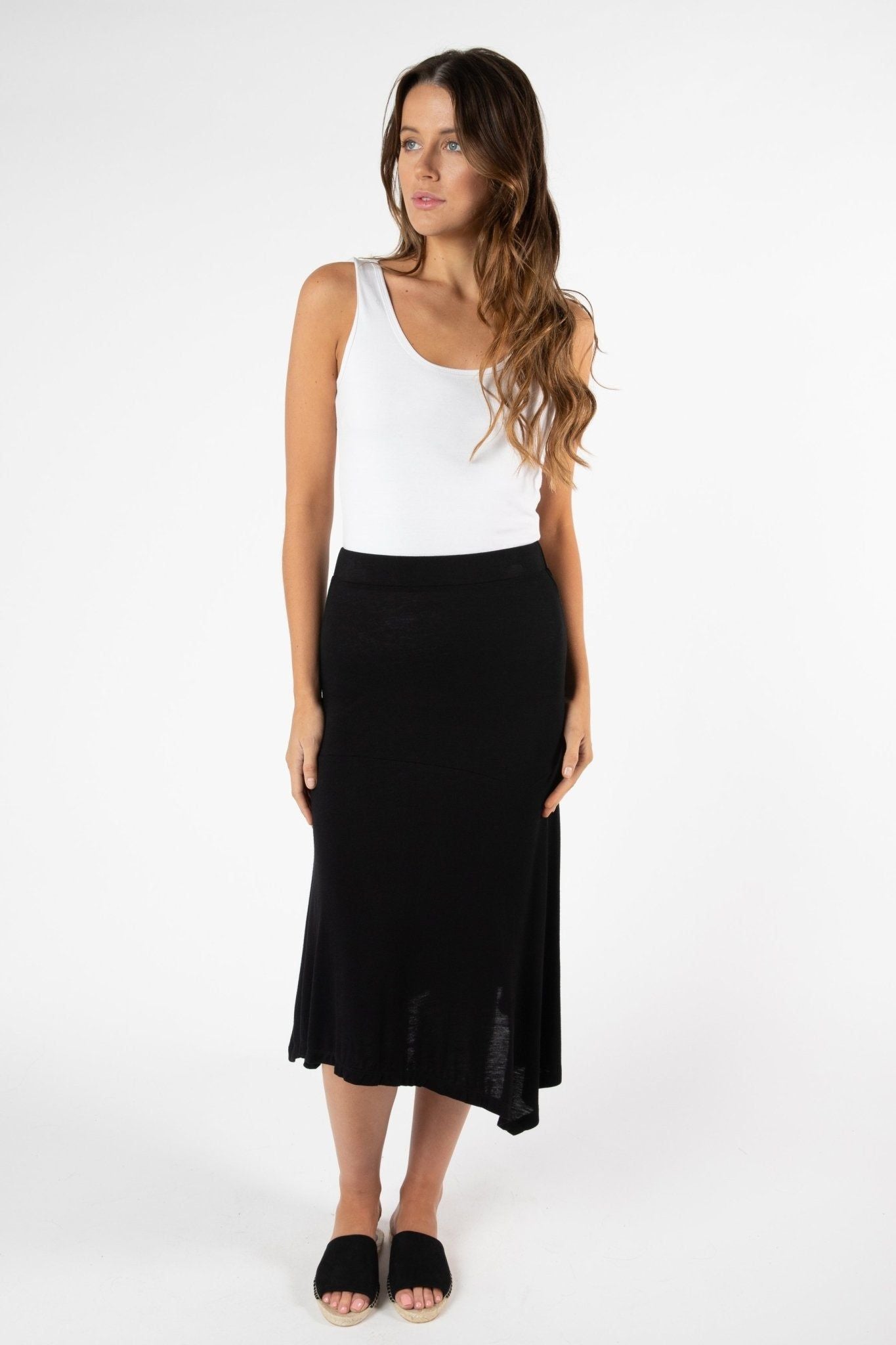San Pablo Skirt in Black | Betty Basics | Hey Sara